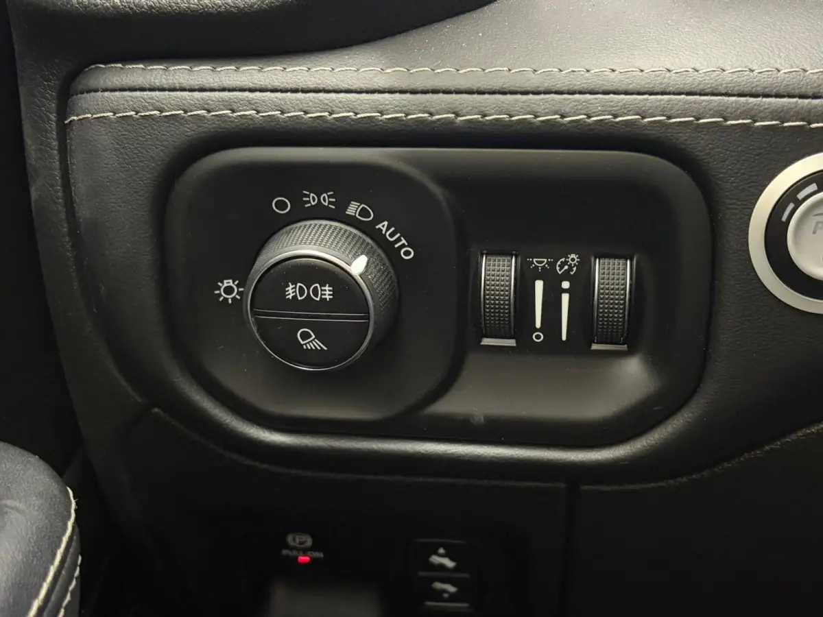 Dodge Ram 2022 - Zakelijk en privé je auto leasen | Financial lease ...